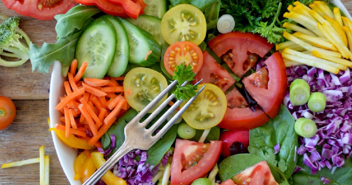 What to Eat During Intermittent Fasting and What Foods to Avoid